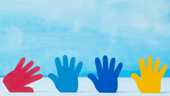 Qu'est-ce que l'autisme (TSA) ? Définition, causes & symptômes